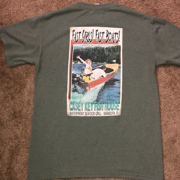 Gildan | Shirts | Casey Key Fish House Tshirt | Poshmark